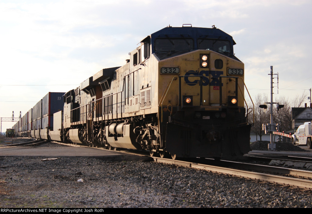 CSX 332 & CSX 862